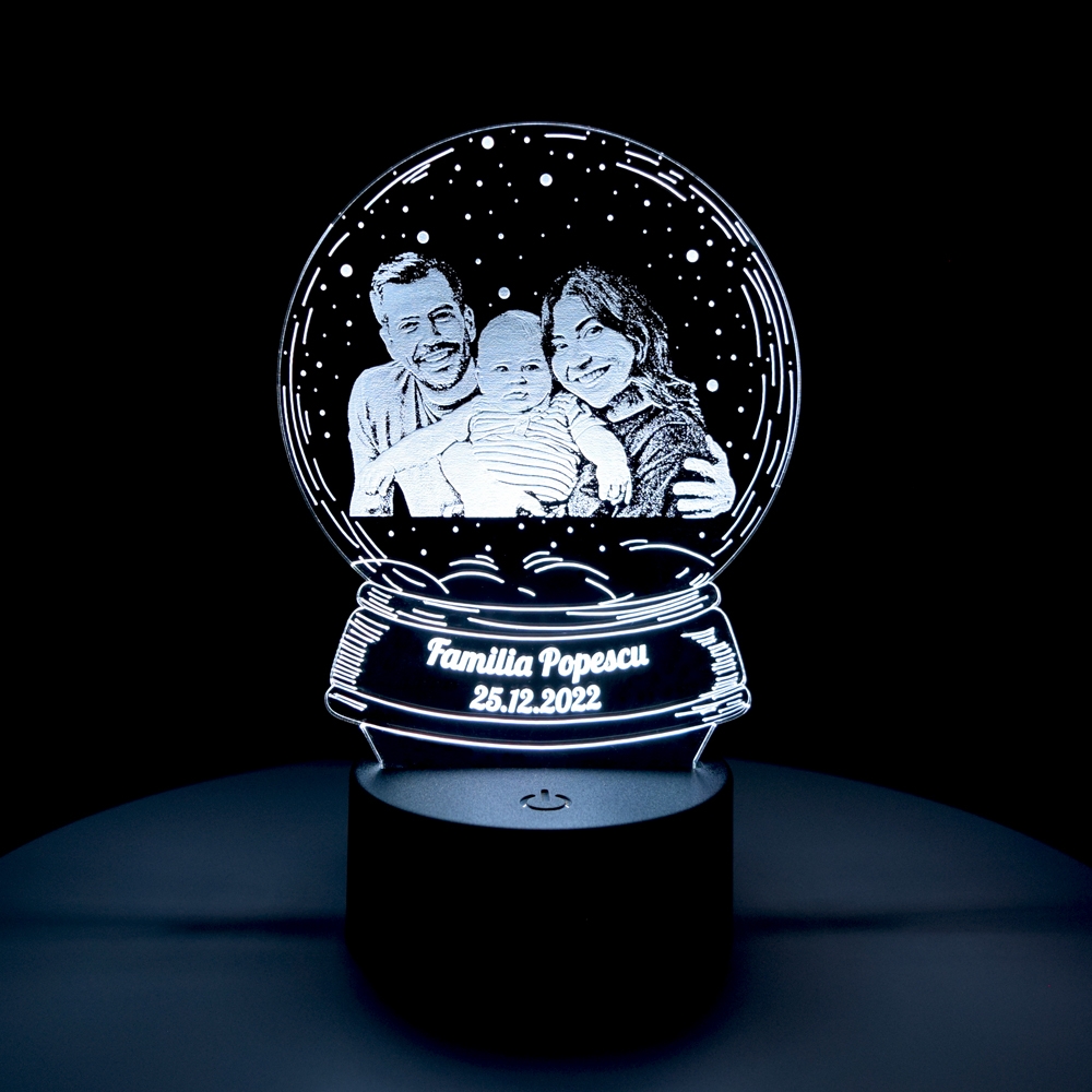 Lampă LED 3D Personalizată - Model Glob Cu Poză Și Text | 3Dgifts.ro